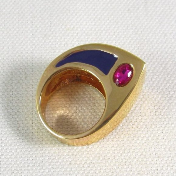 Jewelmint | Jewelry | New Jewelmint Saber Tooth Statement Ring Size 625 ...